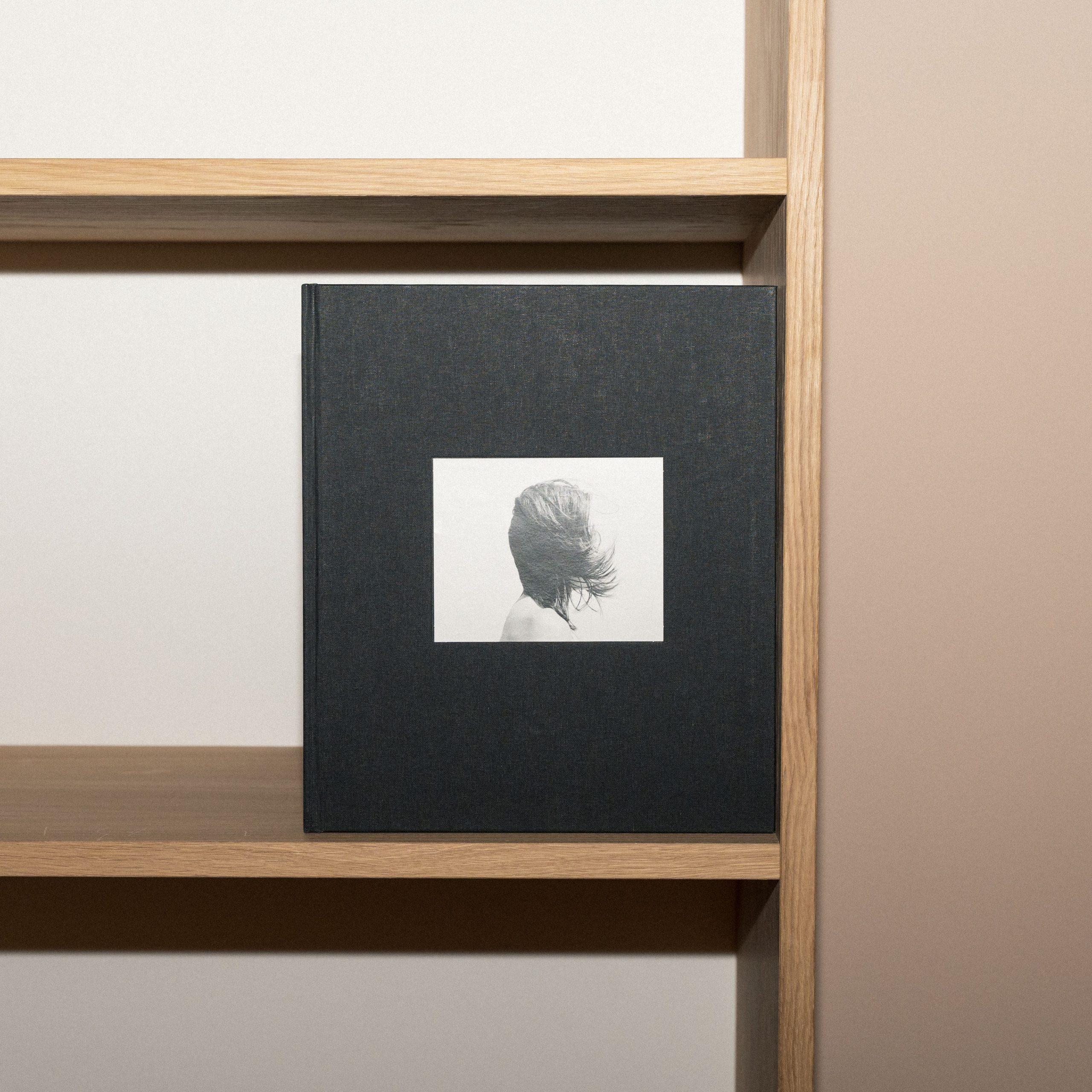 Tom Sandberg: Photographs – Astrup Fearnley Museet