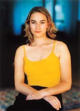 Anna Grefe (sitting), Düsseldorf - Astrup Fearnley Museet